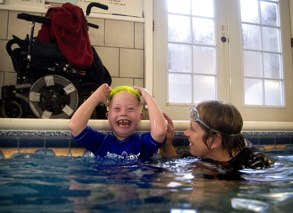 Pleasant Grove woman teaches joy of swimming to disabled kids | News ...